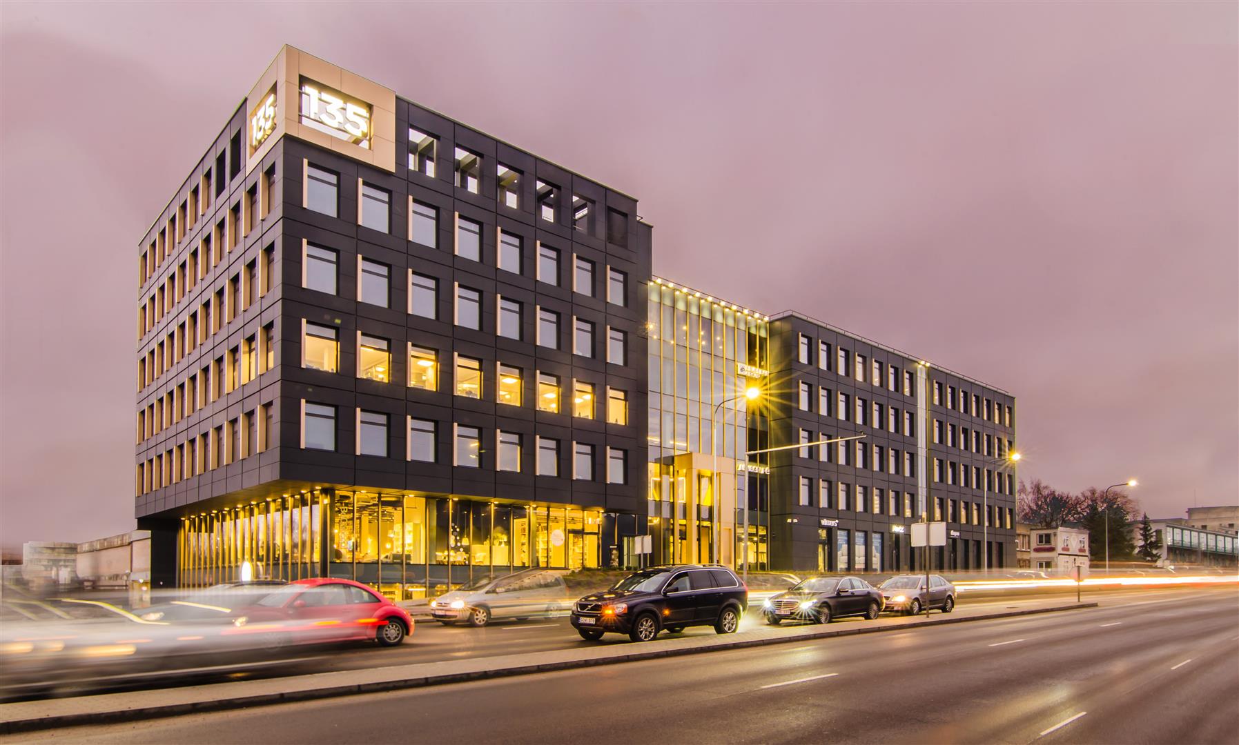 Business Centre 135 awarded with BREEAM In-Use-Excellence certificate